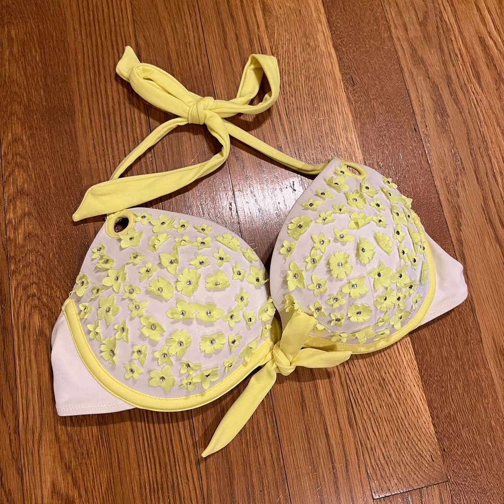 White Victoria's Secret Bombshell Bikini Top 34c - Gem